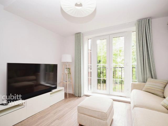 Apartment at Brighton Road, Greater London