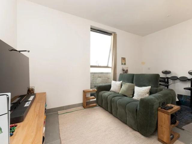 Apartment at Brighton Road, Greater London