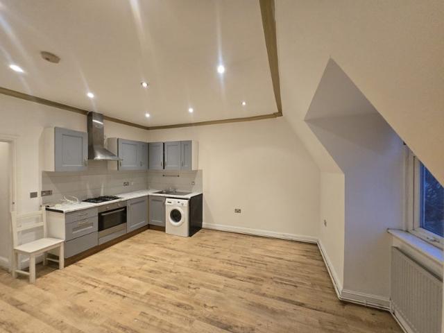 Apartment at Brighton Road, Greater London