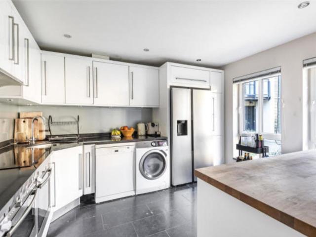 Apartment at Brightlingsea Place, Greater London