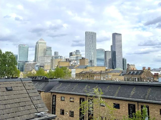 Apartment at Brightlingsea Place, Greater London