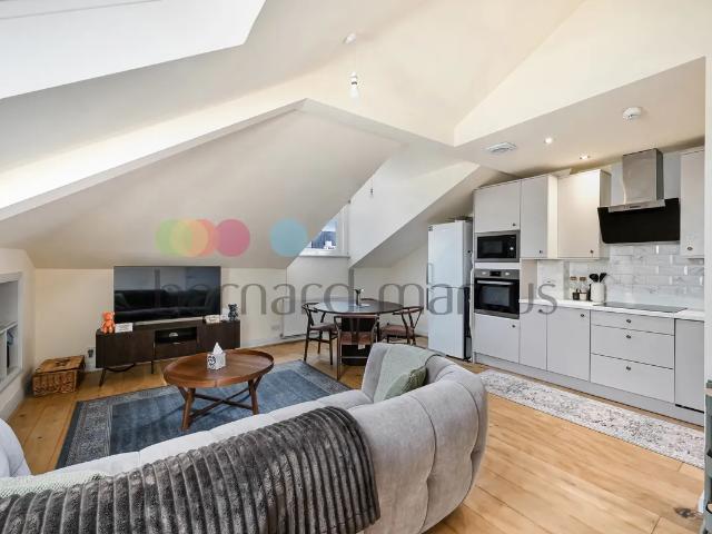 Apartment at Brigstock Road, Greater London