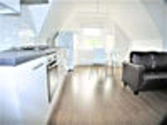Apartment at Bridge Drive, Greater London