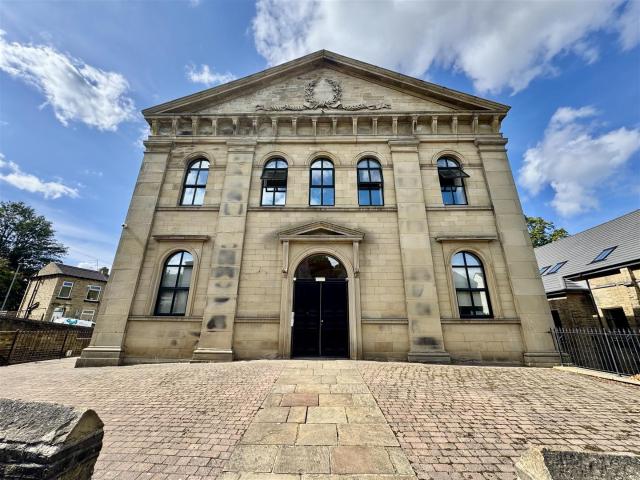 Apartment at Bridge End, Calderdale