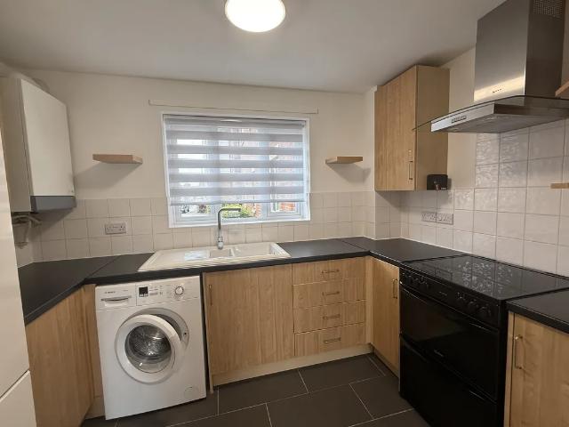 Apartment at Bridge Farm Close, West Suffolk