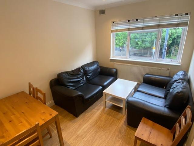Apartment at Bridge Road, Greater London