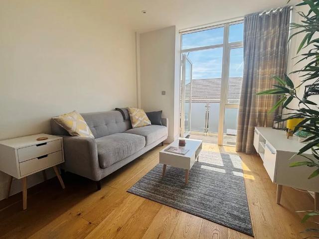 Apartment at Bridge Road East, Welwyn Hatfield