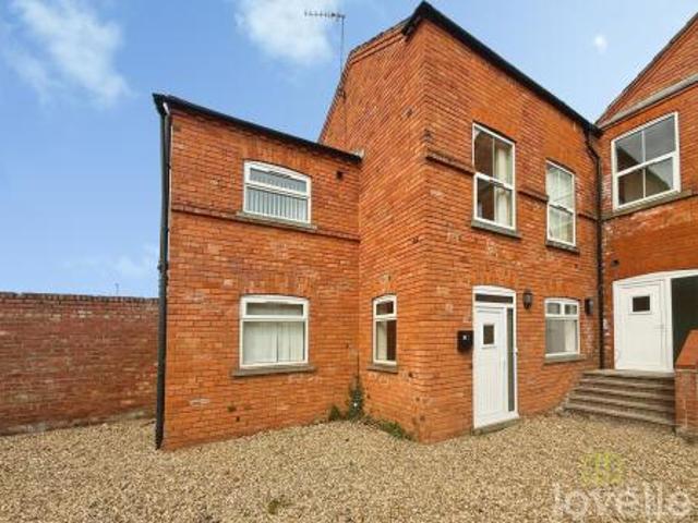 Apartment at Bridge Road, West Lindsey
