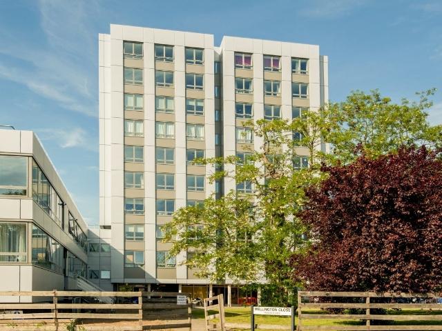 Apartment at Bridge Street, Elmbridge