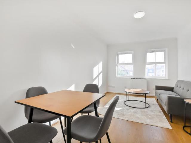 Apartment at Bridge Street, Greater London