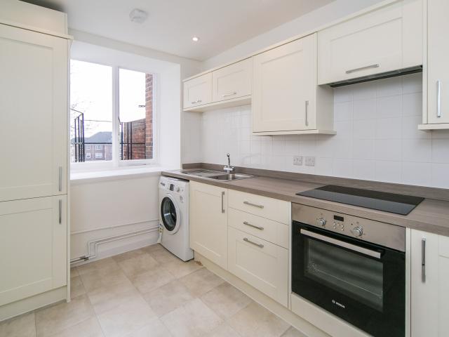 Apartment at Bridge Street, Reading