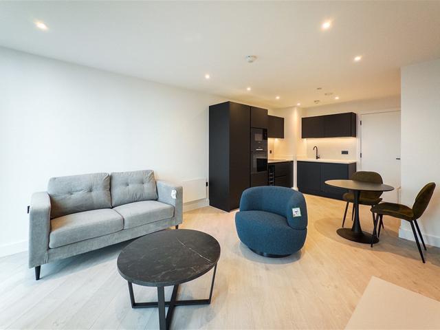 Apartment at Bridge Vista Walk, London