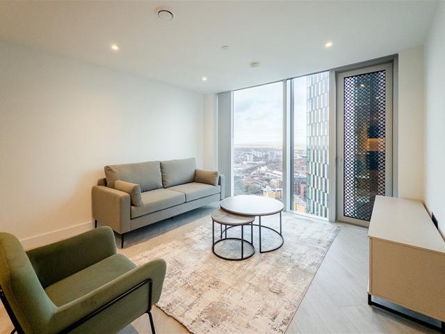 Apartment at Bridge Vista Walk, London