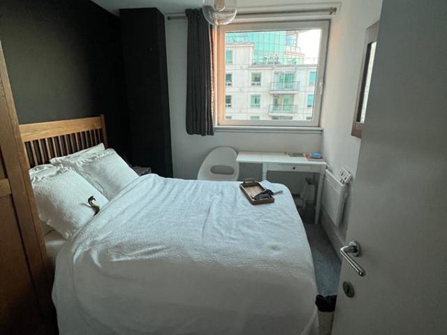 Apartment at Bridgefoot, Greater London