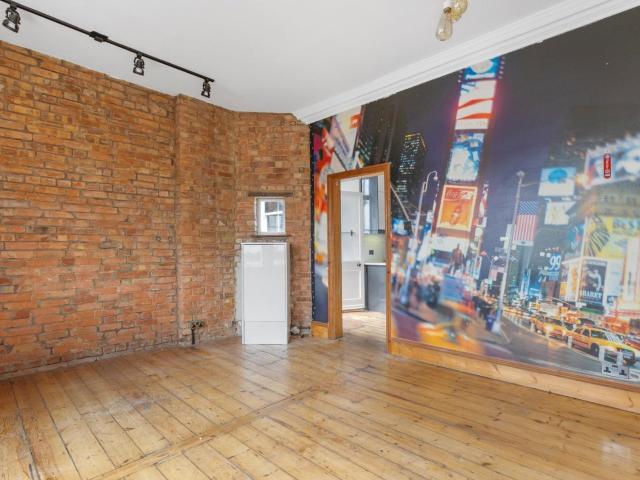 Apartment at Bridges Place, Greater London