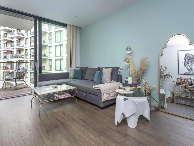 Apartment at Bridle Mews, Greater London