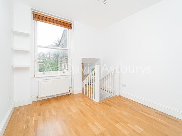 Apartment at Briston Grove, Greater London