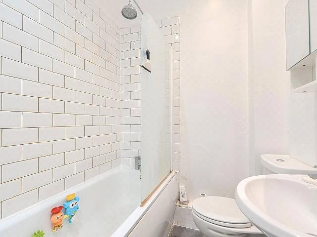 Apartment at Briston Grove, Greater London