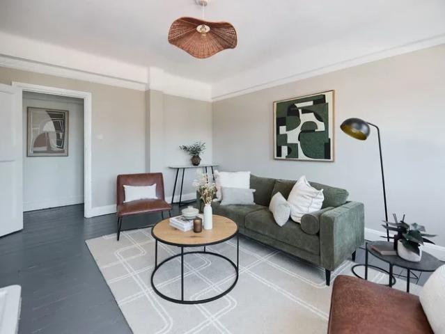 Apartment at Brixton Hill, Greater London