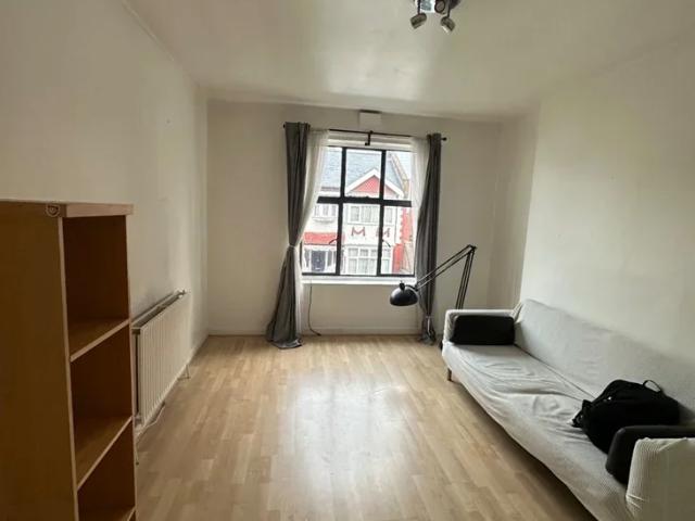 Apartment at Brixton Hill, Greater London