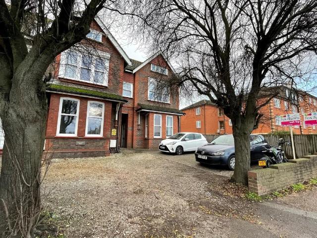 Apartment at Broadwater Road, Worthing