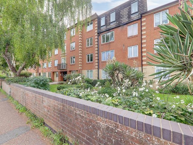 Apartment at Broadwater Road, Worthing