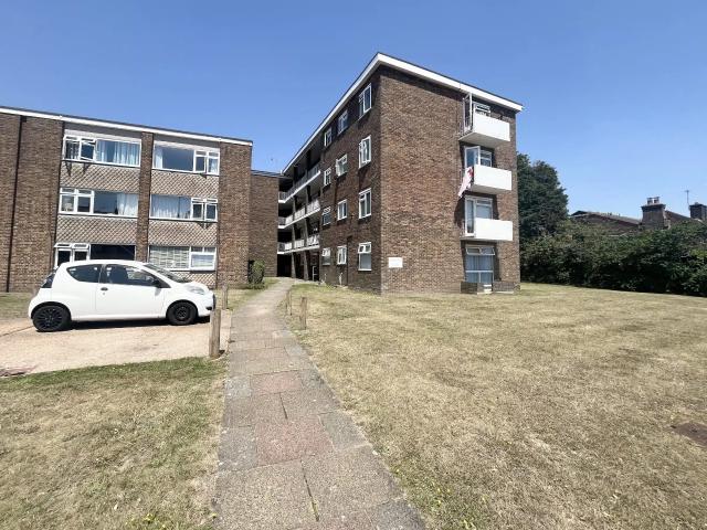 Apartment at Broadwater Street East, Worthing