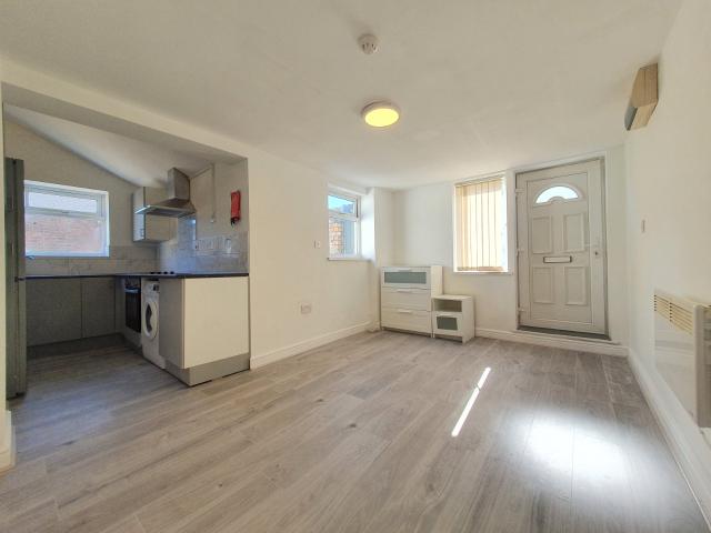 Apartment at Broadway, Cardiff