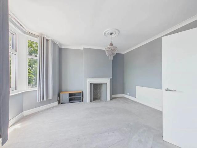 Apartment at Broad Street, Barry