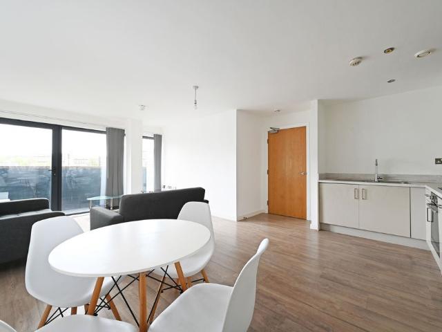 Apartment at Broad Street Lane, Sheffield