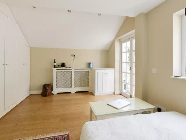 Apartment at Brookville Road, Greater London