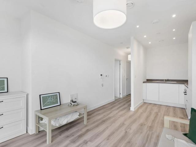 Apartment at Brook Avenue, Greater London
