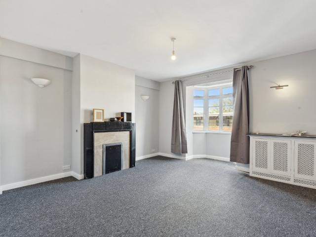Apartment at Brook Green, Greater London