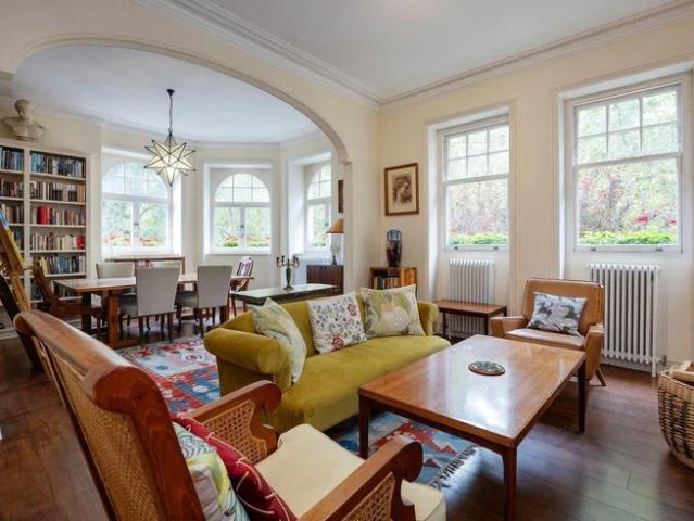 Apartment at Brook Green, Greater London