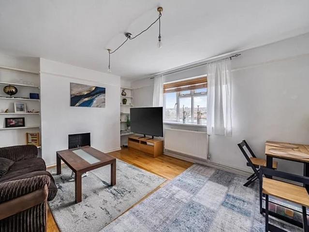 Apartment at Brook Road, London