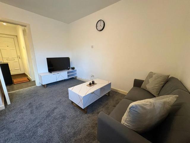 Apartment at Brook Road, Manchester