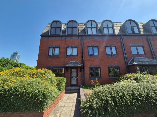 Apartment at Brook Road South, London