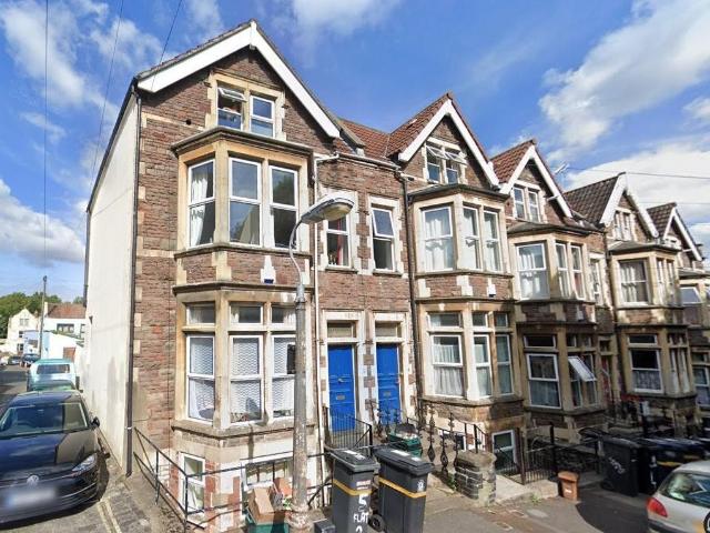 Apartment at Brookfield Road, Bristol