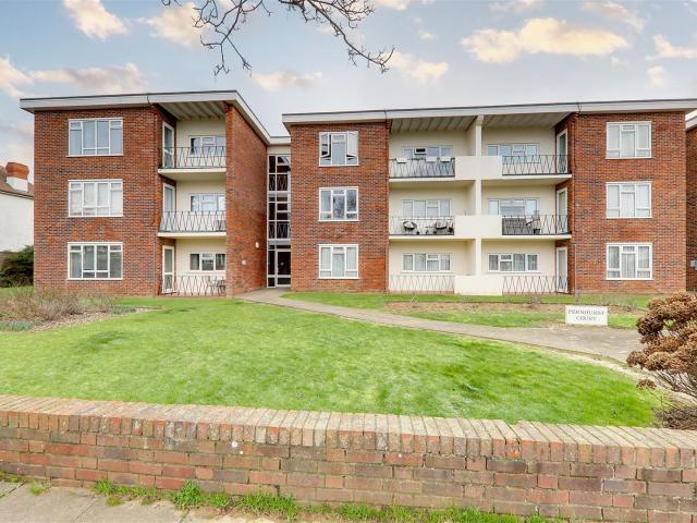 Apartment at Brooklyn Avenue, Worthing