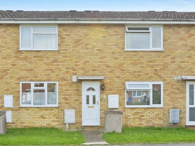 Apartment at Brookside Close, Old Stratford