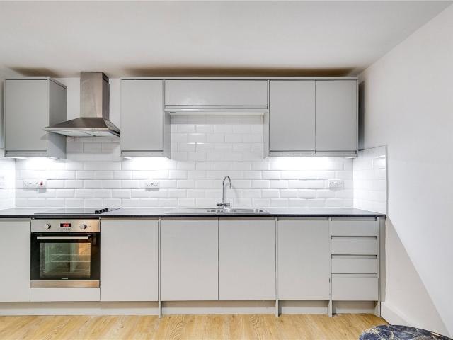 Apartment at Bromfield Street, Greater London