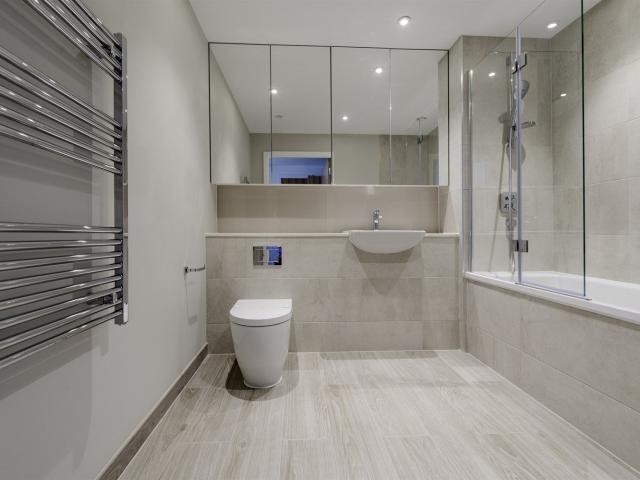 Apartment at Bromley High Street, London