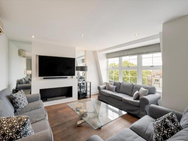 Apartment at Brompton Road, Greater London