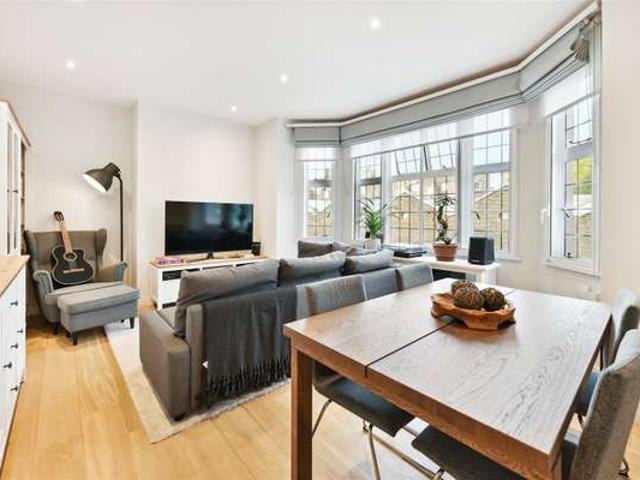 Apartment at Brompton Road, Greater London