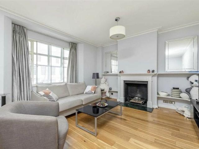 Apartment at Brompton Road, Greater London