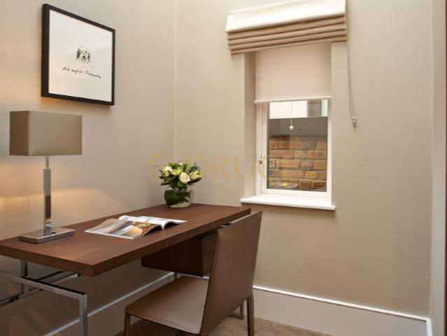 Apartment at Brompton Road, Greater London