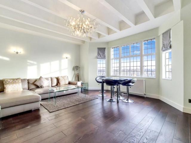 Apartment at Brompton Road, Greater London