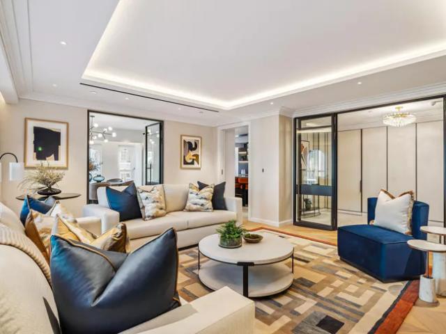 Apartment at Brompton Road, Greater London
