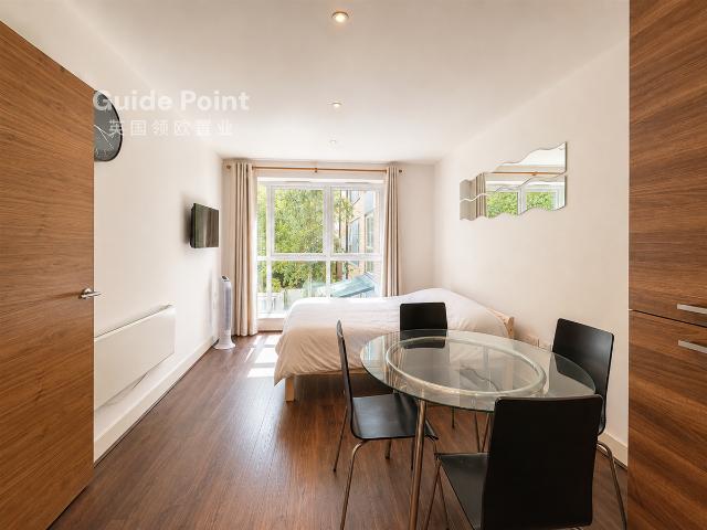 Apartment at Bromyard Avenue, Greater London