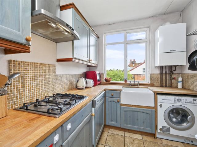 Apartment at Brondesbury Road, Greater London